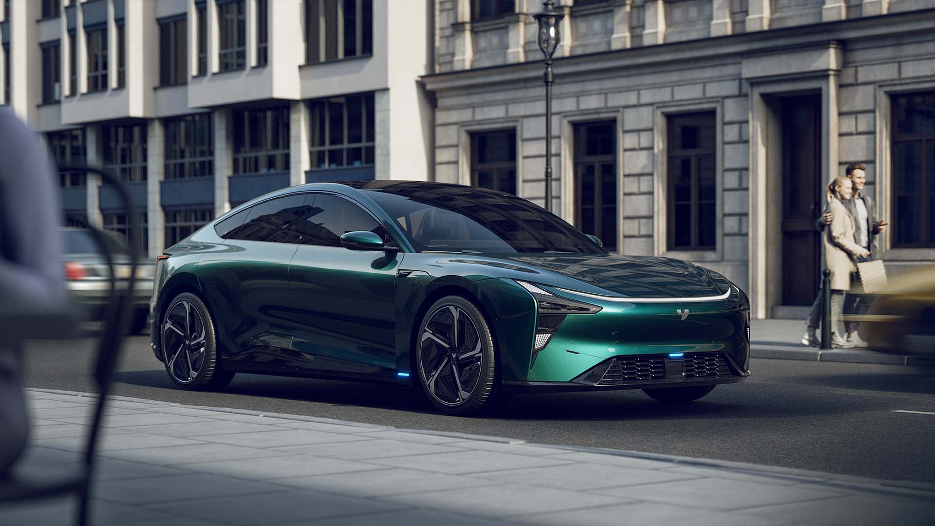 科技BUFF叠满！极越07对比领克Z10，你们更吃谁的颜_易车